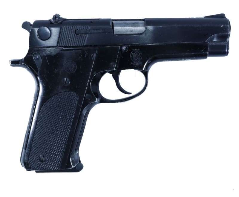 Smith & Wesson Model 59 9mm 14rd Mag, 4", Blued Steel, G/VG Used